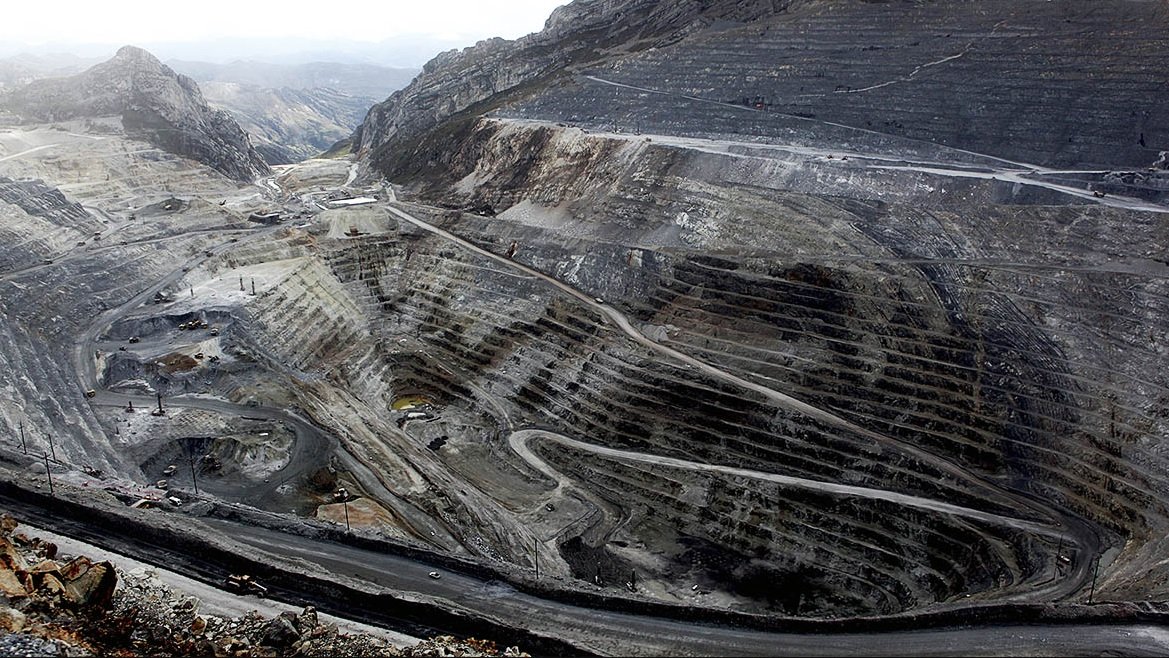 Antamina en Perú espera conseguir luz verde a más tardar inicios 2023 para ampliar vida útil del ...