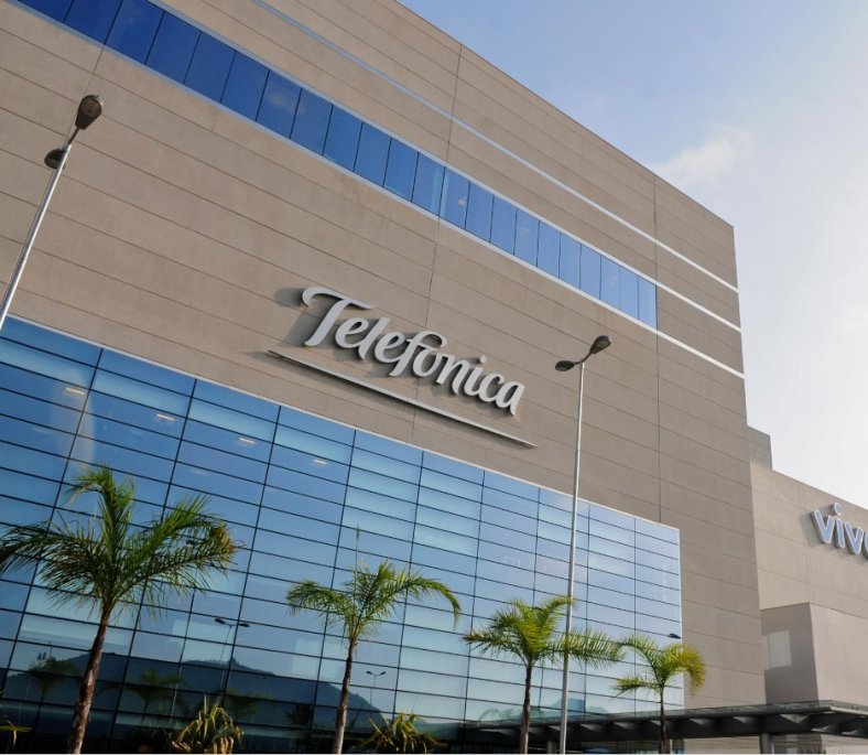 La reconversión de Telefónica con nuevos socios, fibra óptica y sin ...