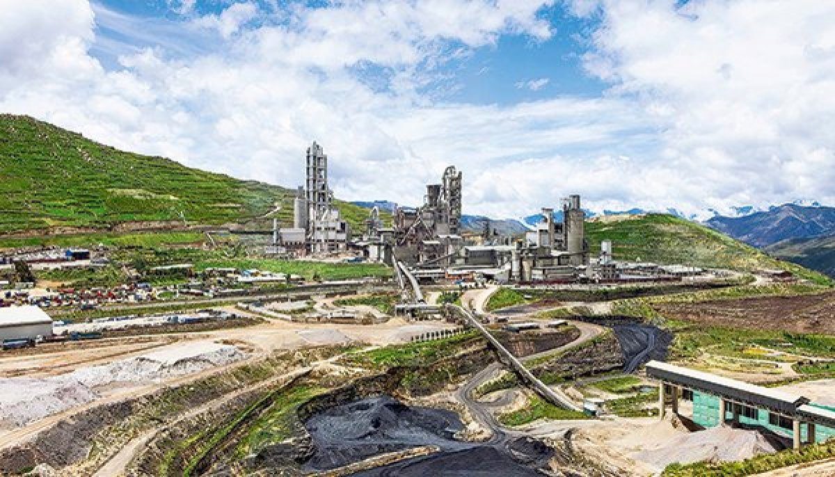 Grupo peruano Unacem adquirió operaciones de firma chilena Conovia | DF SUD