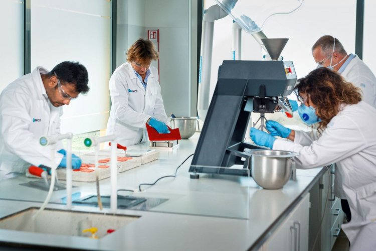 IMCD adquiere operaciones de la chilena Grupo Blumos y su presencia en ...